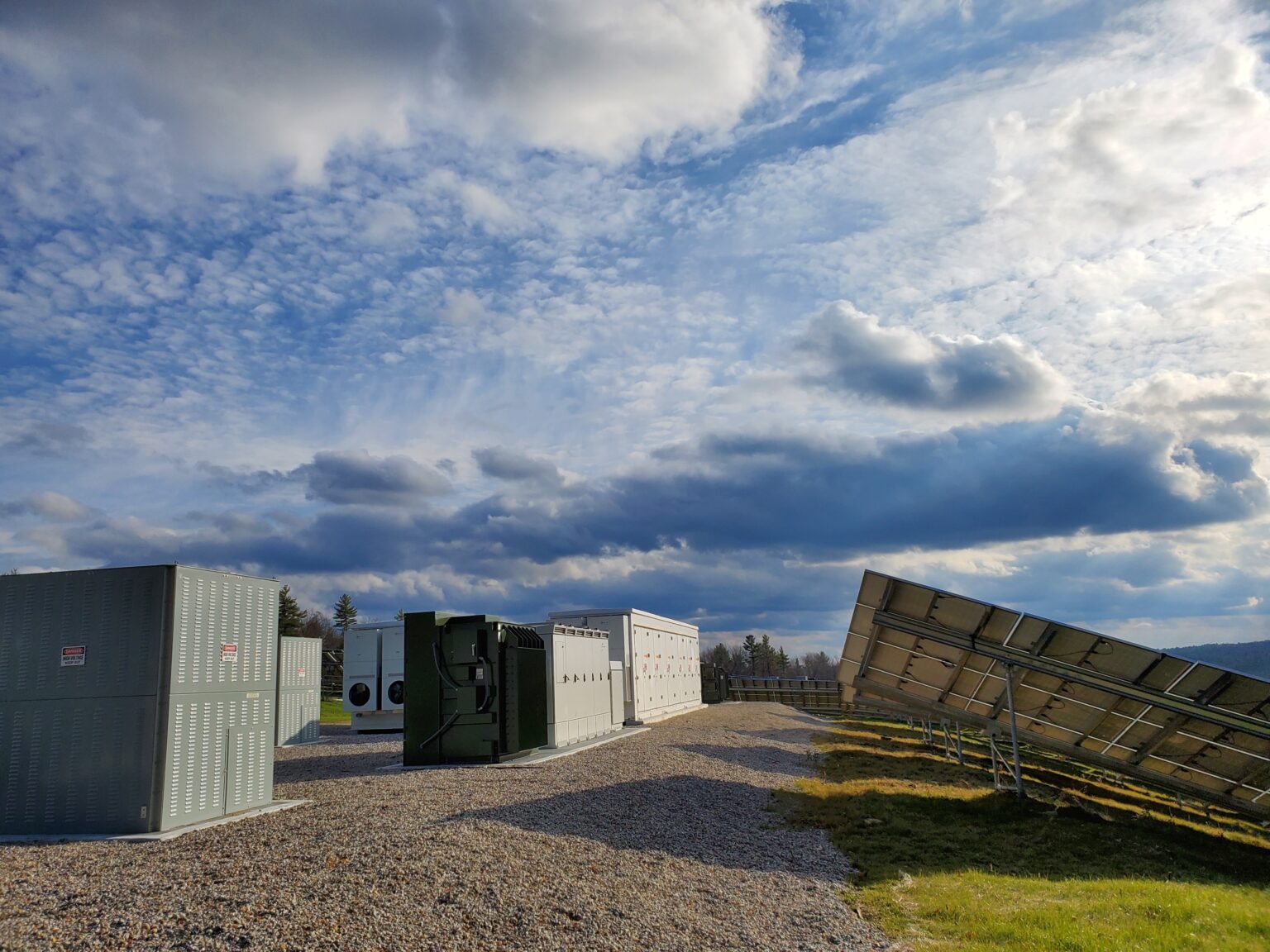 Solar-plus-storage strategies from leading US players