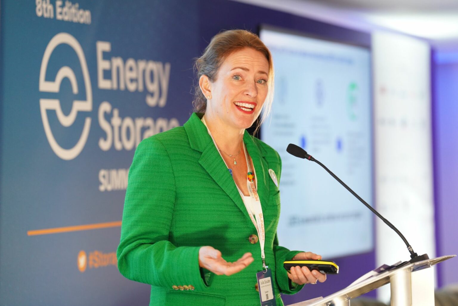 Long-duration energy storage costs declining, European policymakers ...