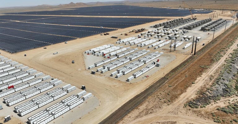 California project with world's biggest battery at 3,287MWh online California project with world's biggest battery at 3,287MWh online