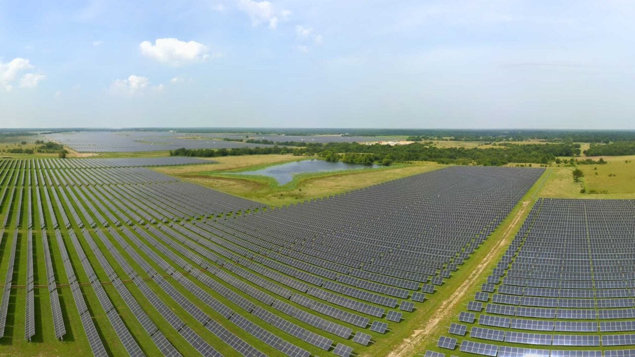Enel starts operations at solar-plus-storage plant in Texas, BESS ...