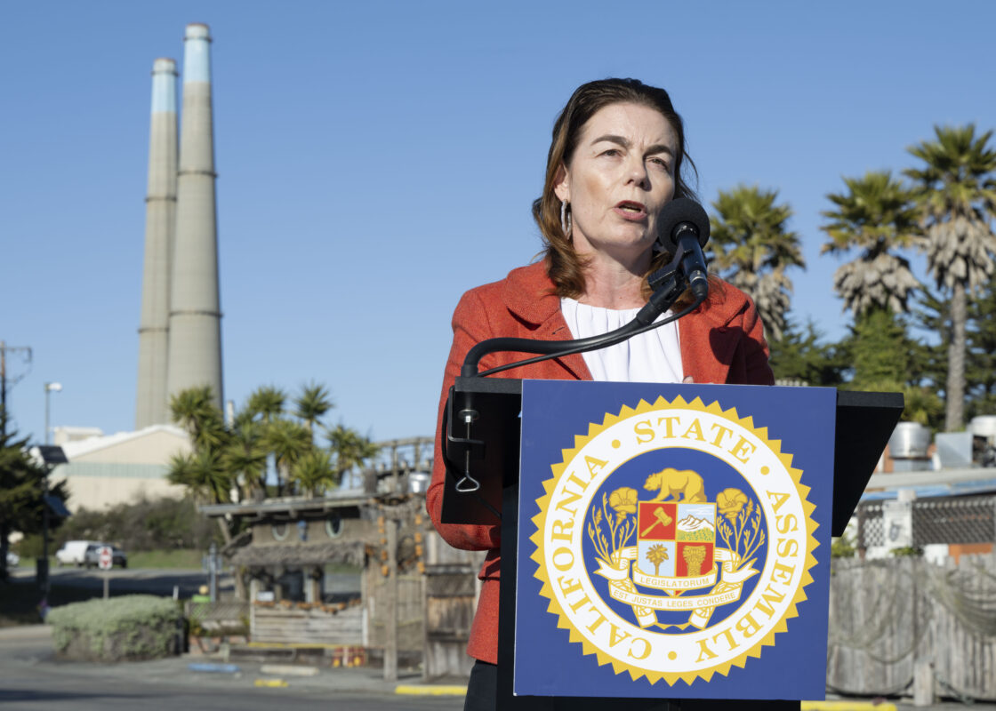 California regulator issues battery storage safety proposal - Energy ...