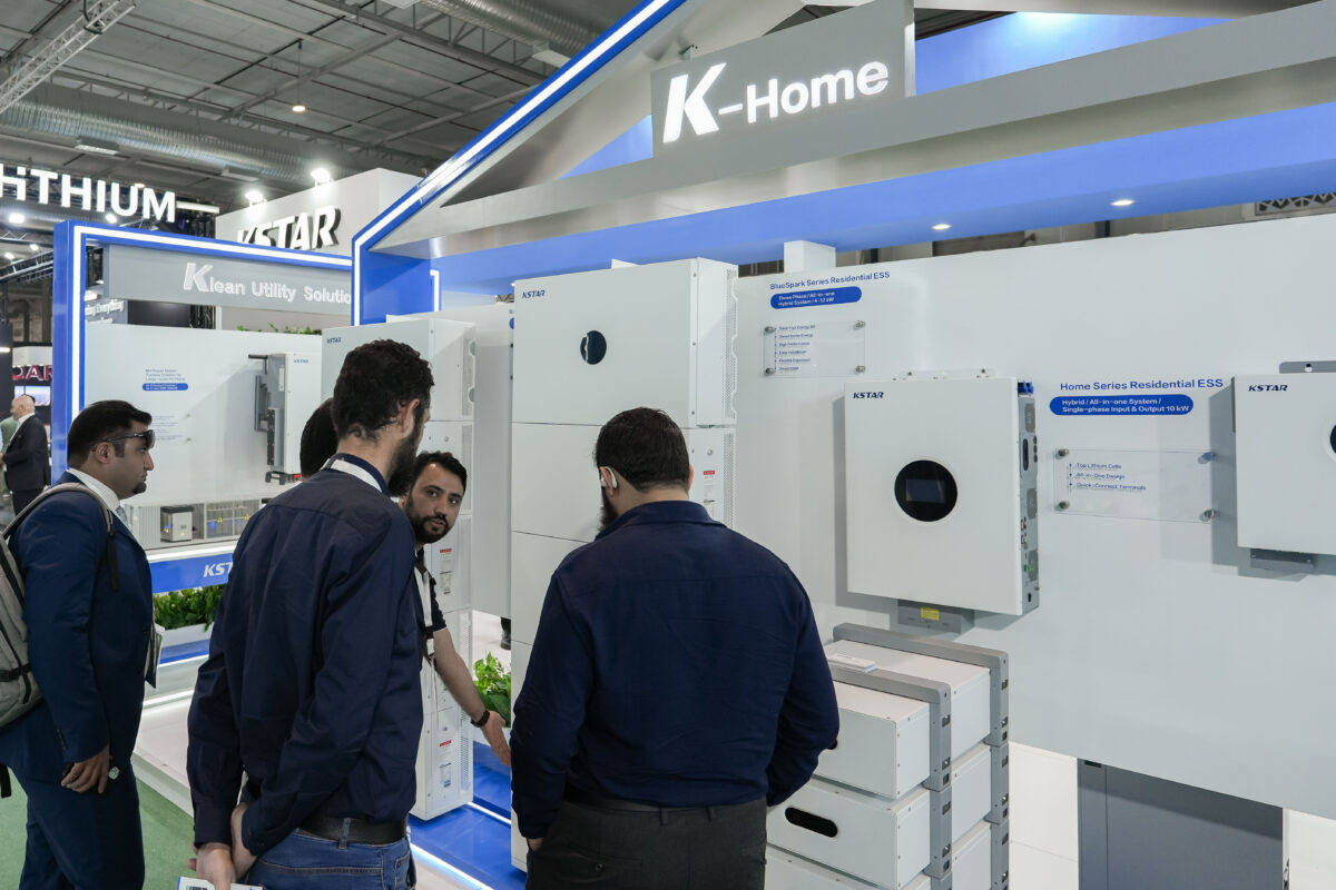 KSTAR showcases comprehensive energy solutions at Solar & Storage Live ...