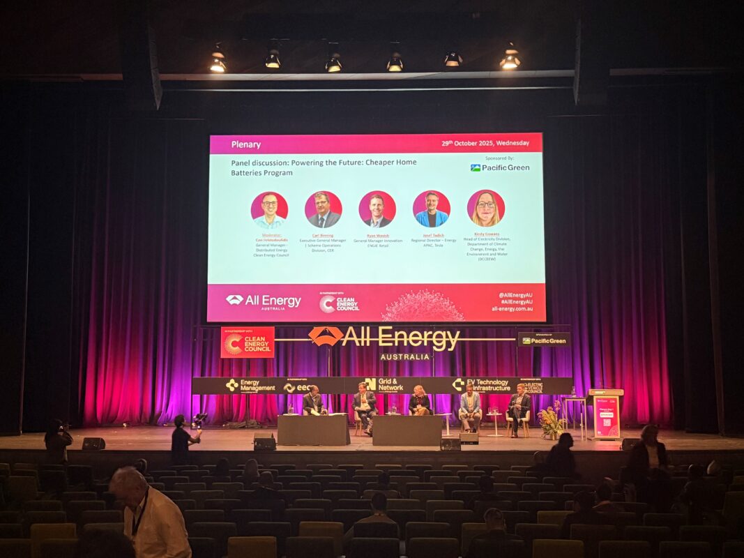 Australia’s battery rebate processes ‘8,000 applications weekly ...